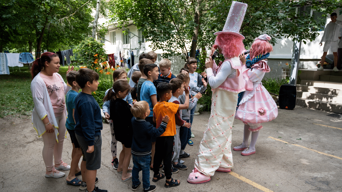 The Moldova Project Creates Playrooms for Refugee Children from Ukraine ...