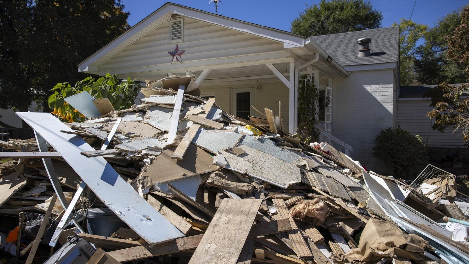 Hurricane Preparedness as 2025 Season Begins | Project HOPE | Advancing ...